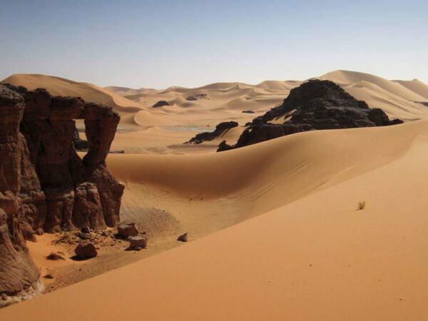 Tadrart Rouge, le désert rouge fantastique en Algérie